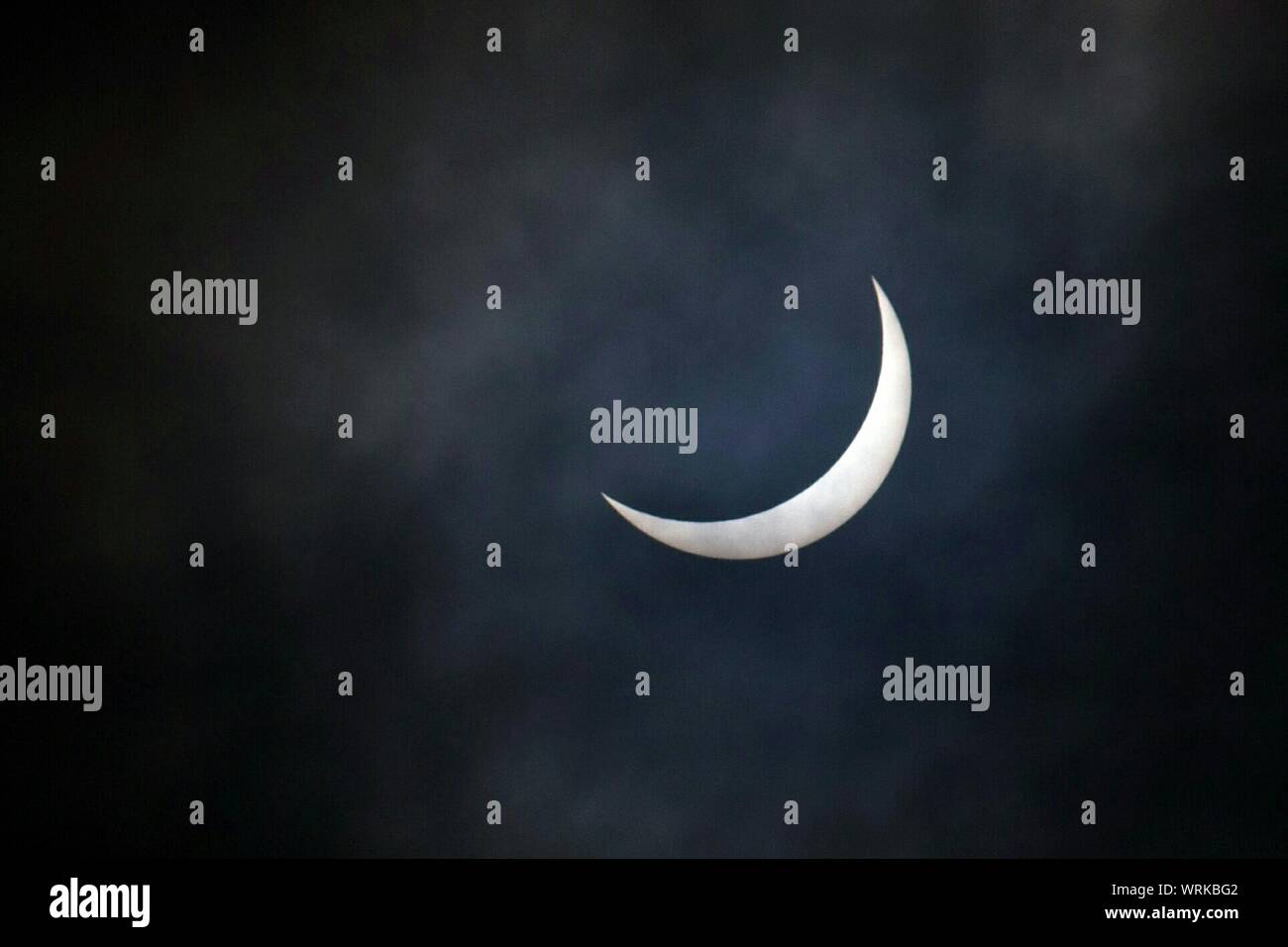 Eclipse phase hi-res stock photography and images - Alamy