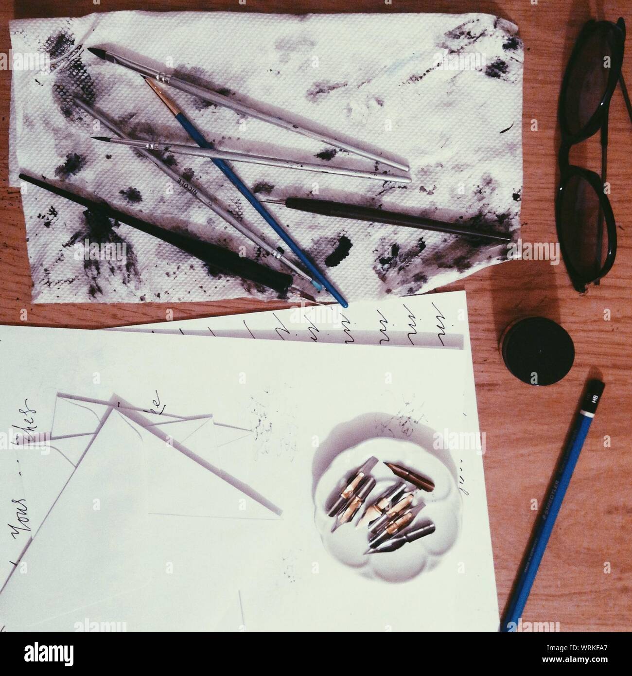 Overhead art hi-res stock photography and images - Alamy