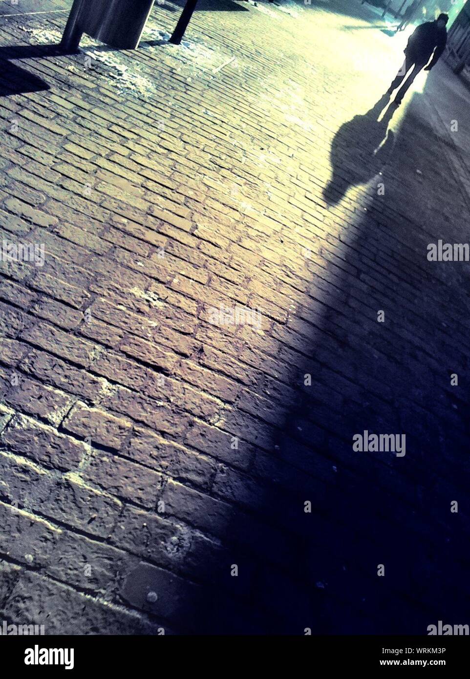 Shadow pavement man hi-res stock photography and images - Alamy