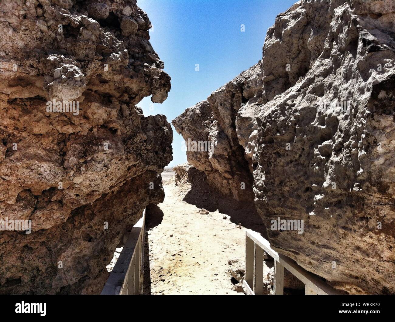 Huge rocks or boulders hi-res stock photography and images - Alamy