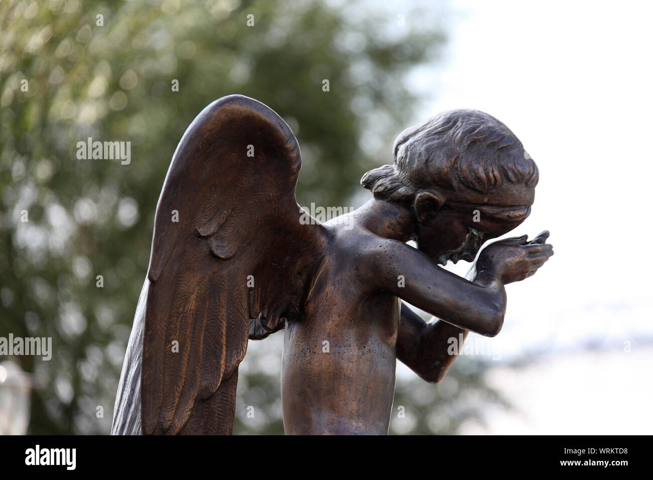 Crying angel hi-res stock photography and images - Alamy