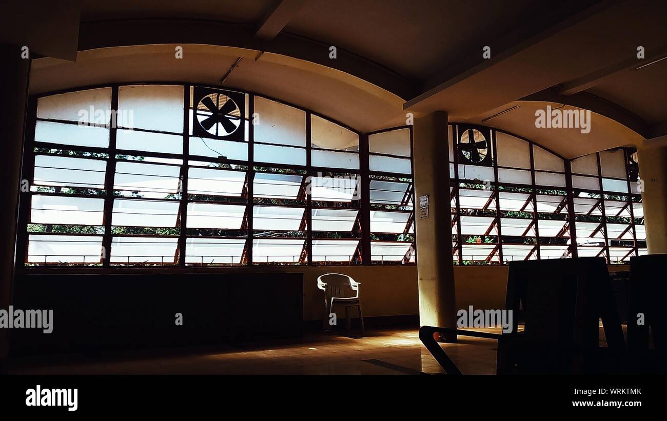 Empty duct hi-res stock photography and images - Alamy