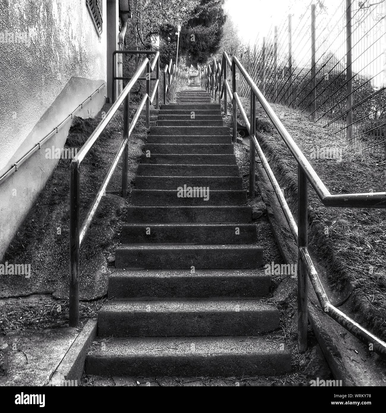 Hill steps stairs hi-res stock photography and images - Alamy