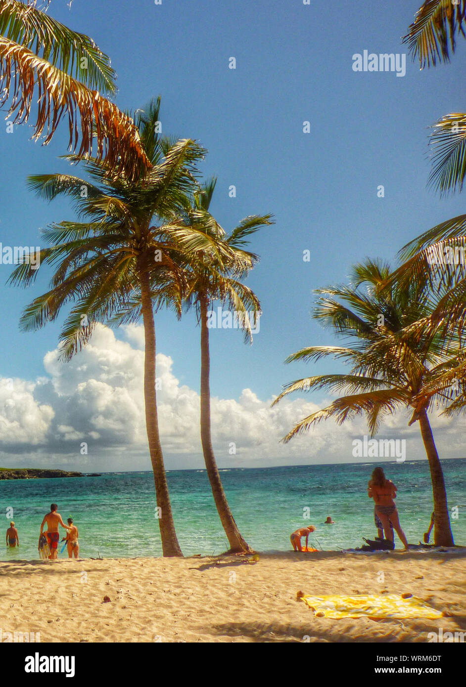 Exotic people hi-res stock photography and images - Alamy