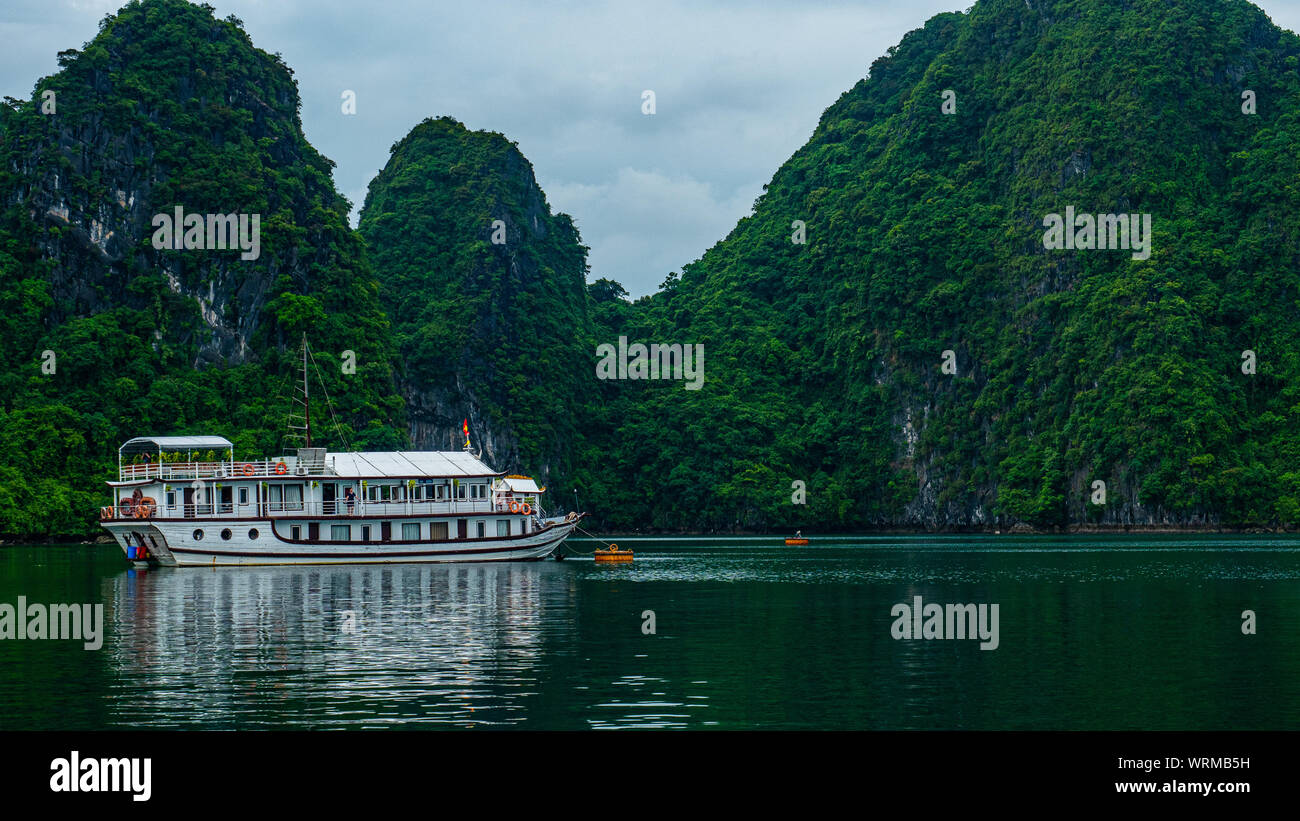 Vietnam Halong Bay boat tour view Stock Photo - Alamy