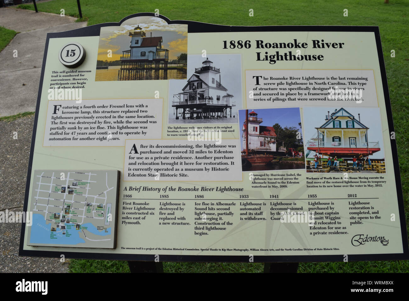 A Historic Marker describing the History of the Roanoke River ...