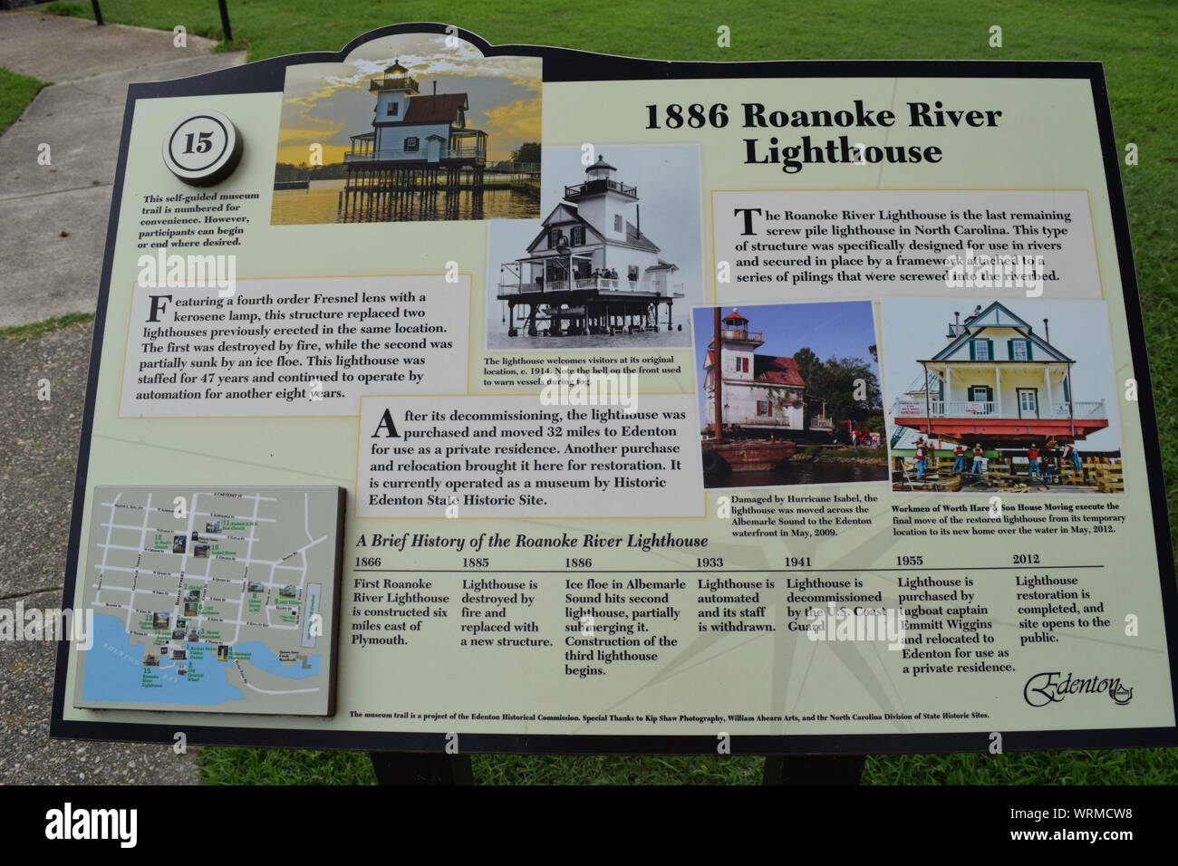 A Historic Marker describing the History of the Roanoke River ...