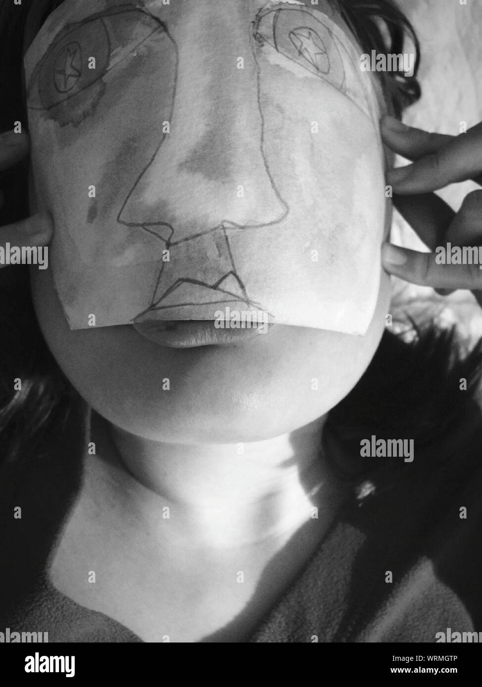 Covering paper hi-res stock photography and images - Alamy