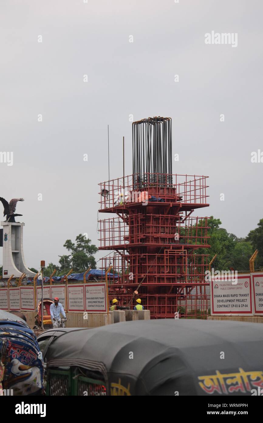 concreat column in construction Stock Photo - Alamy
