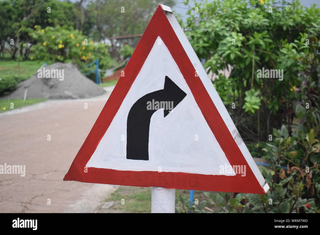 Right turn sign Stock Photo - Alamy
