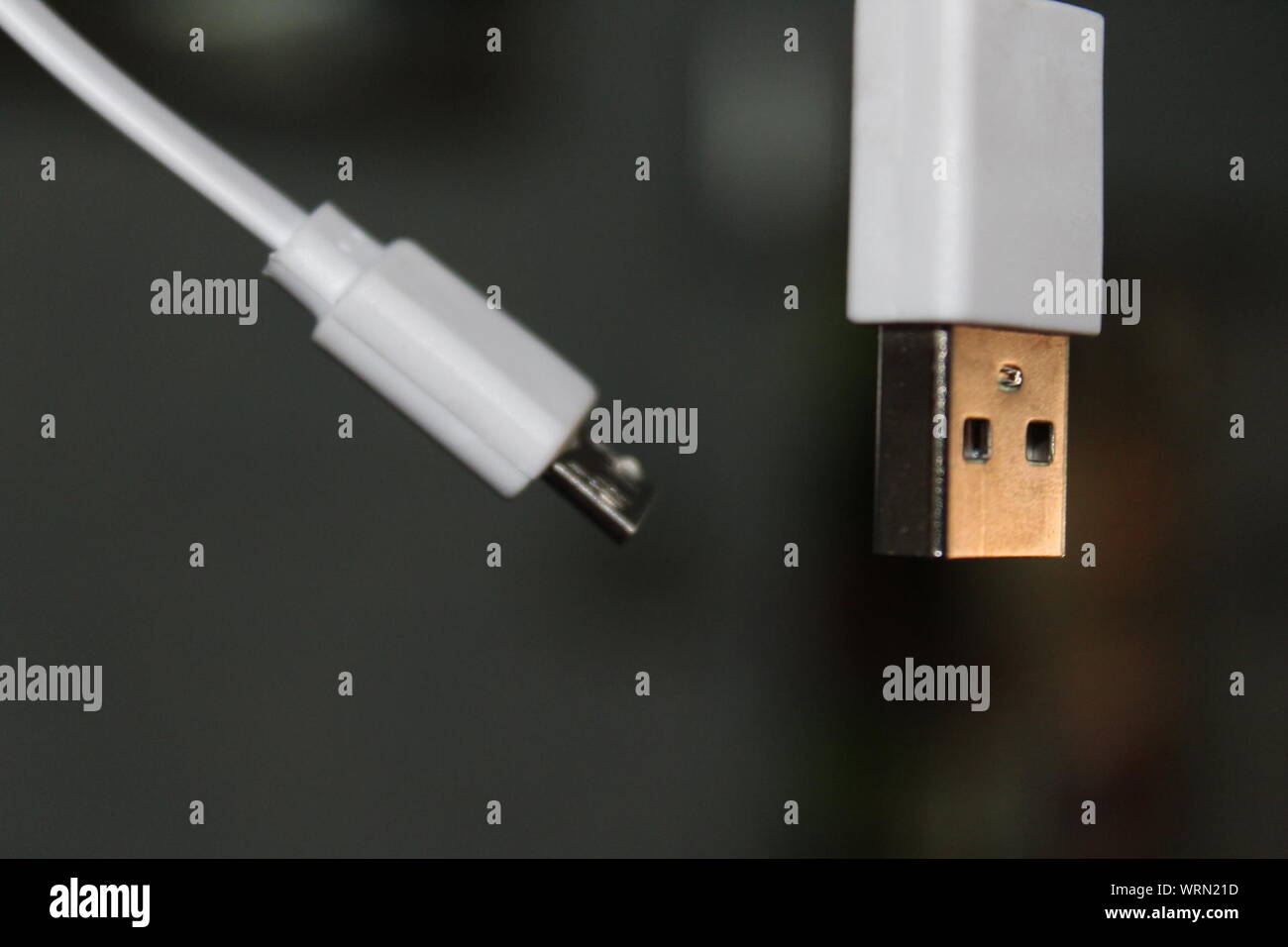 Usb cable hi-res stock photography and images - Alamy