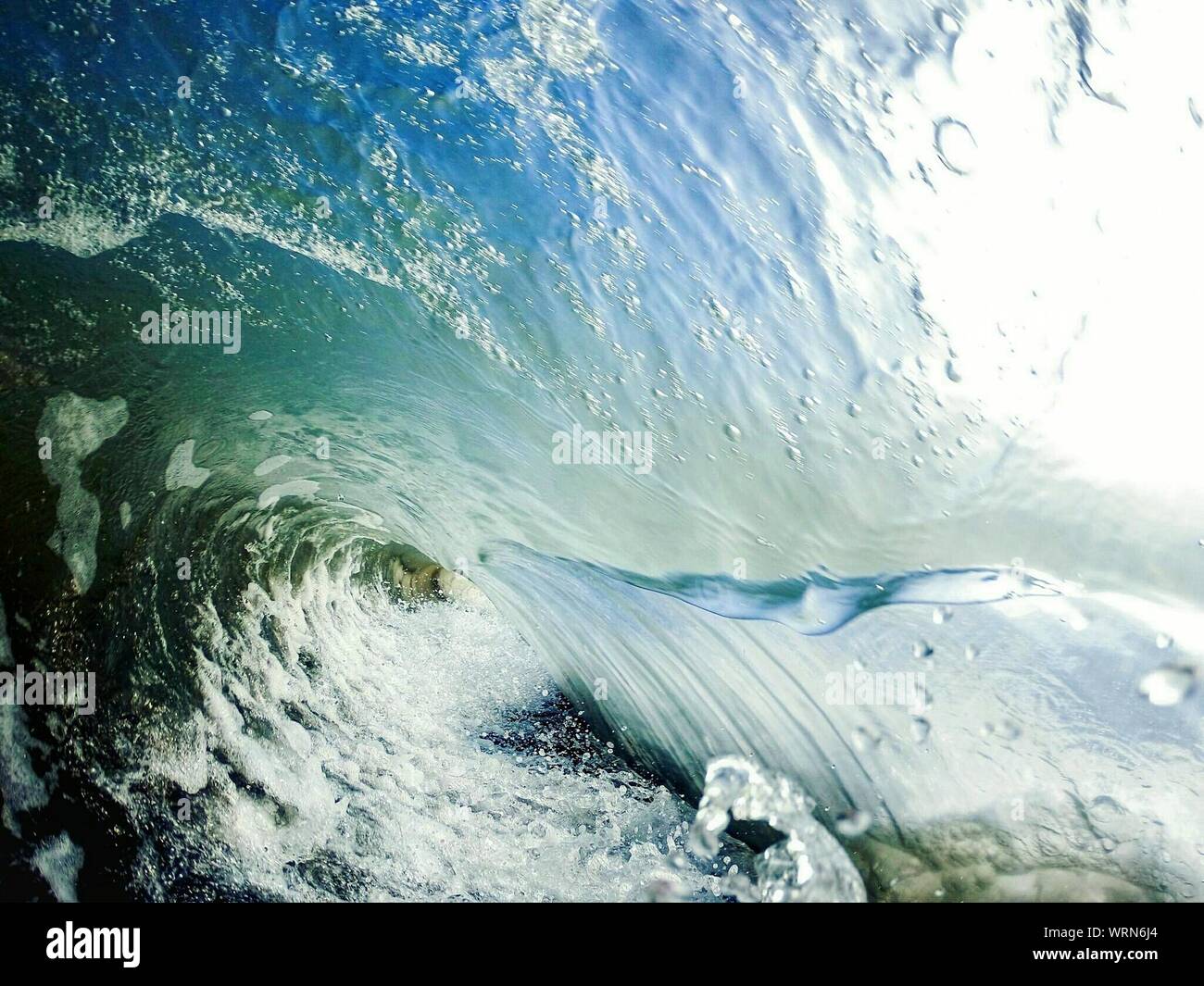 Long surf wave hi-res stock photography and images - Alamy