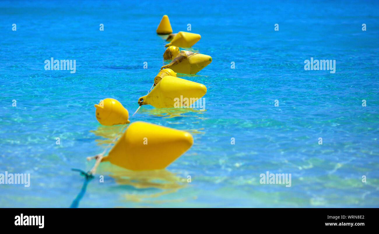 Floating objects in sea hi-res stock photography and images - Alamy
