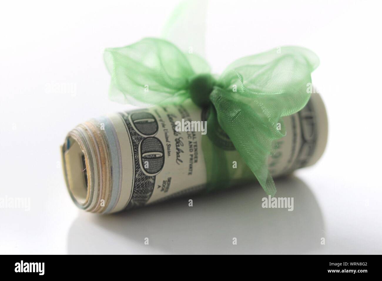 Rolled notes hi-res stock photography and images - Alamy
