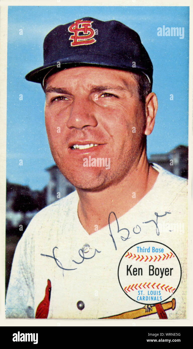 Autographed 1960's era baseball card of Ken Boyer a star player with ...