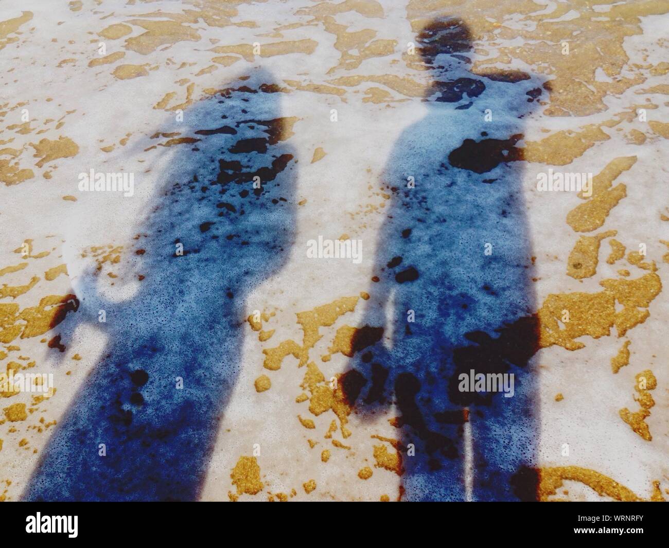 Shadows on the water hi-res stock photography and images - Alamy