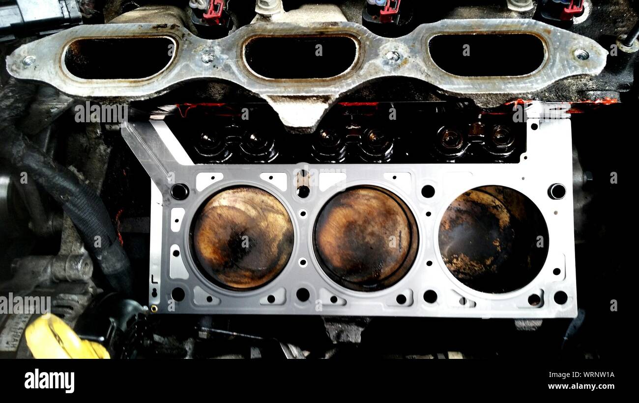 Detail of engine hi-res stock photography and images - Alamy