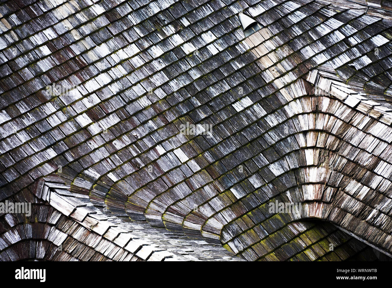 High roof house hi-res stock photography and images - Alamy