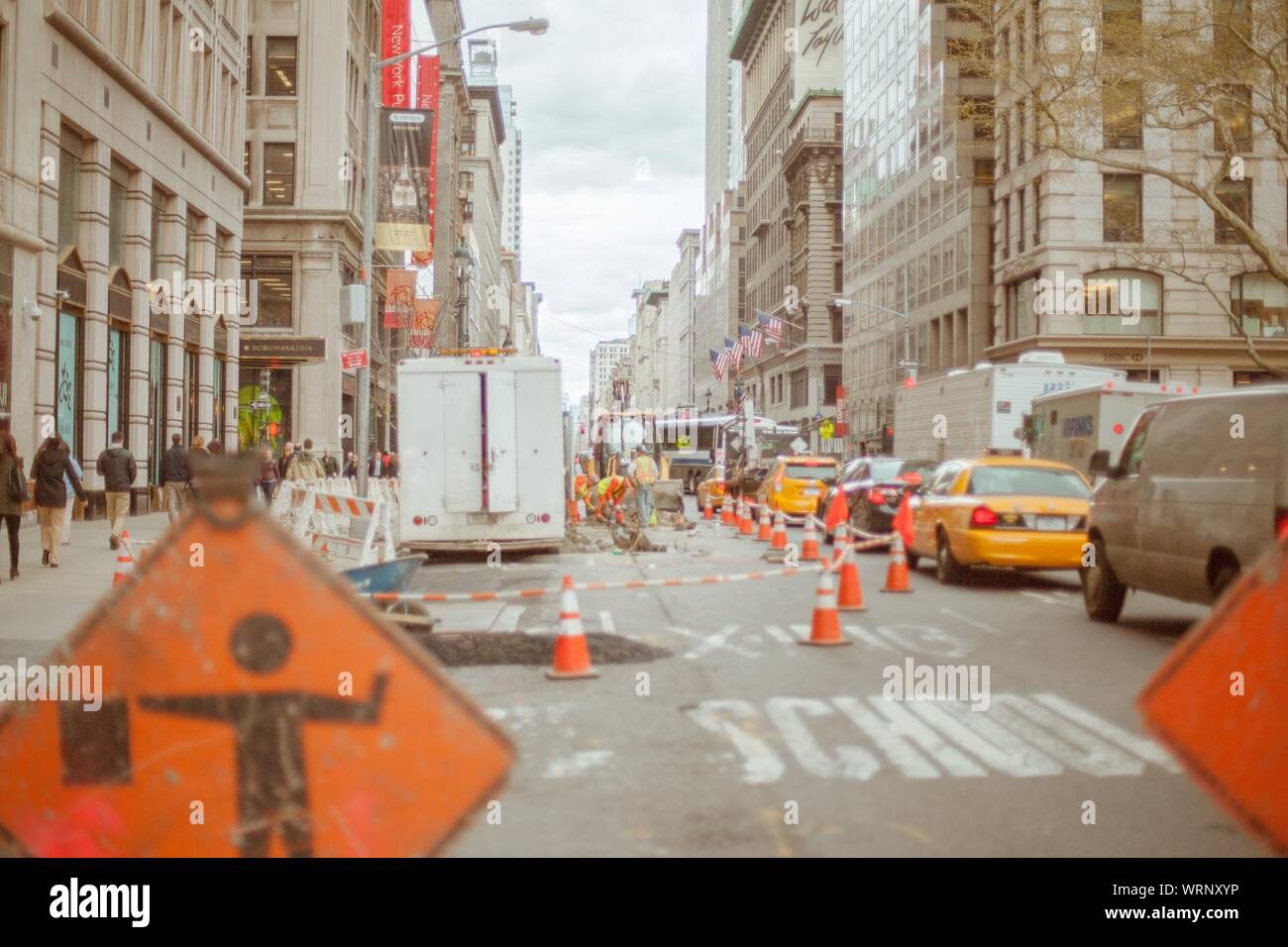 City road construction hi-res stock photography and images - Alamy