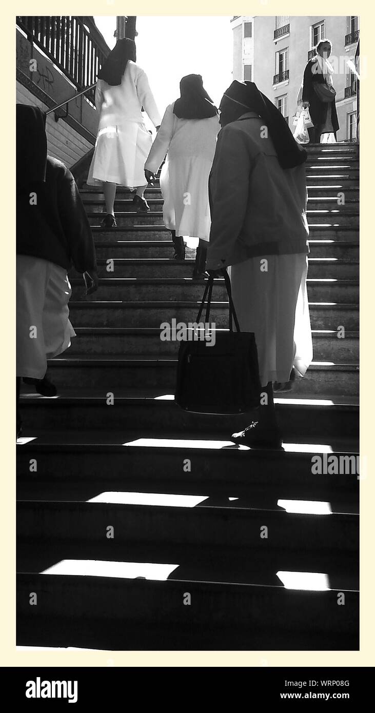 Real nun hi-res stock photography and images - Alamy