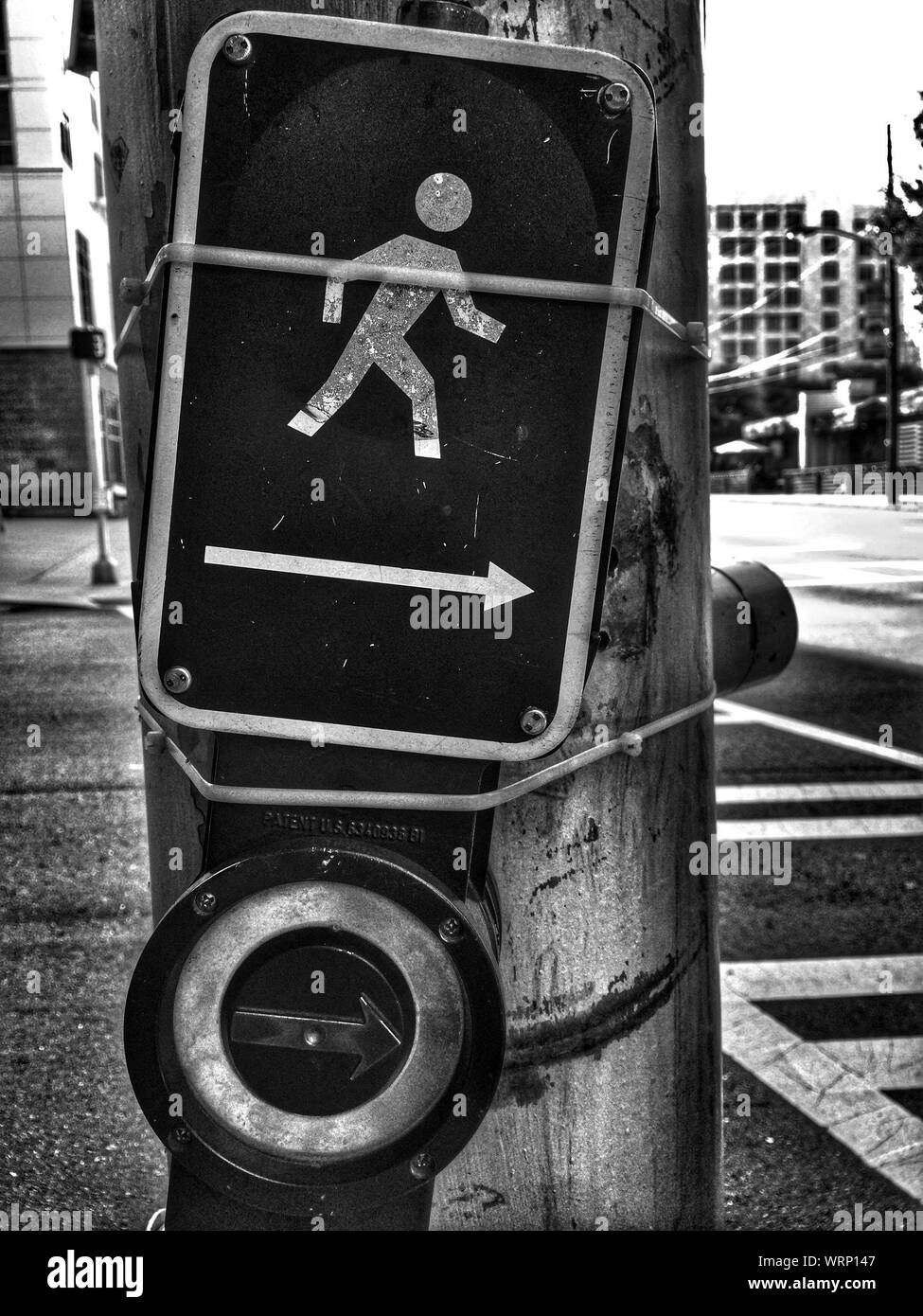 No pedestrian crossing sign hi-res stock photography and images - Alamy