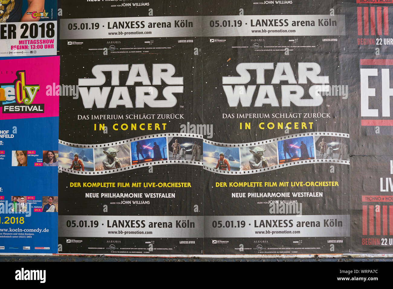 Star wars posters hi-res stock photography and images - Alamy
