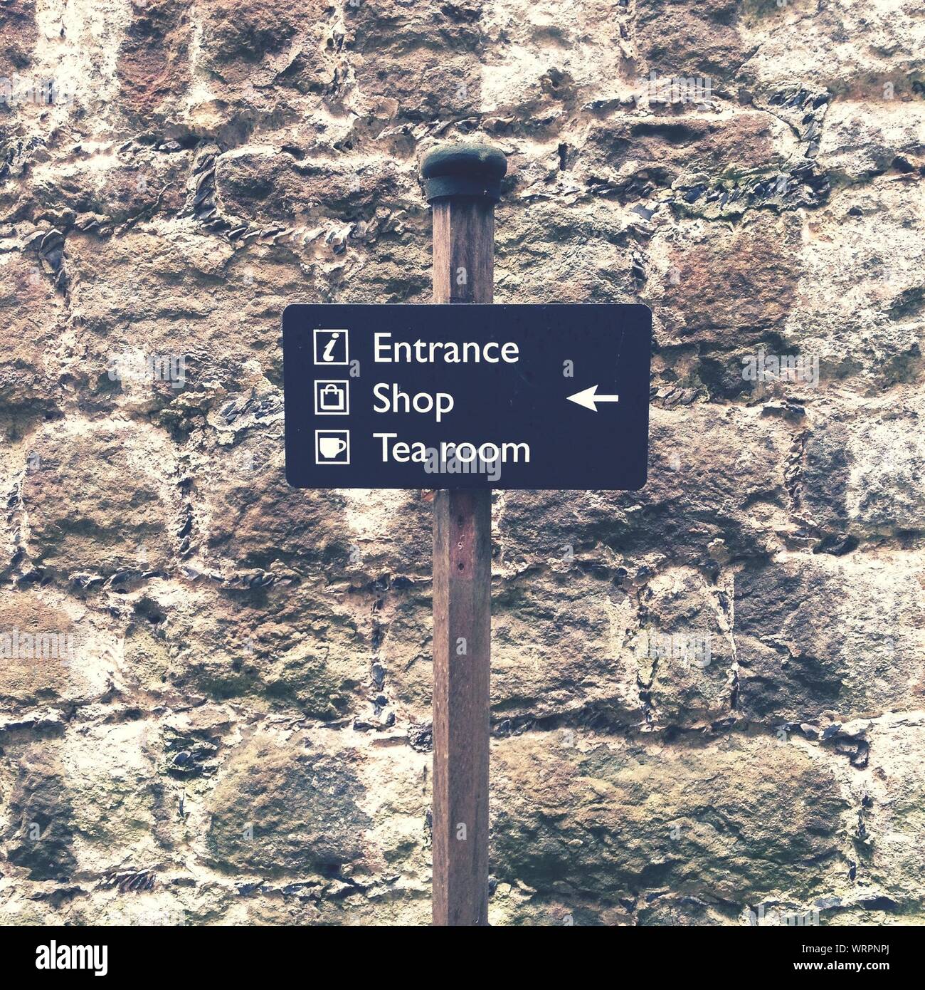 Information signboard hi-res stock photography and images - Alamy