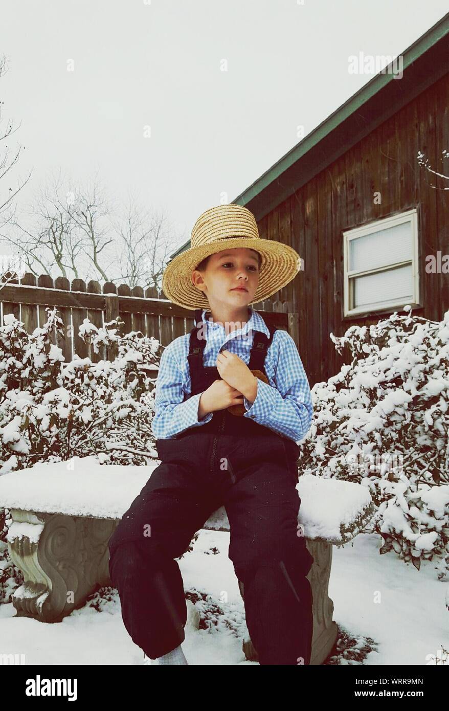 Amish children hi-res stock photography and images - Alamy