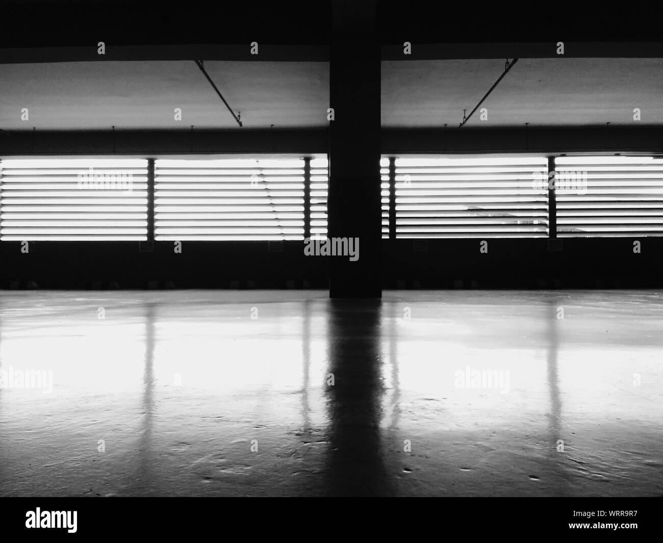 Reflection room hi-res stock photography and images - Alamy