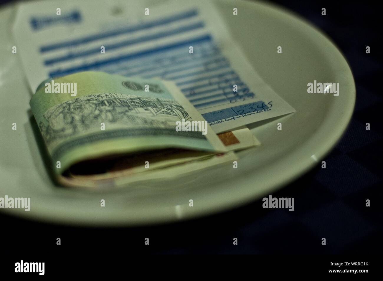 Money receipt hi-res stock photography and images - Alamy