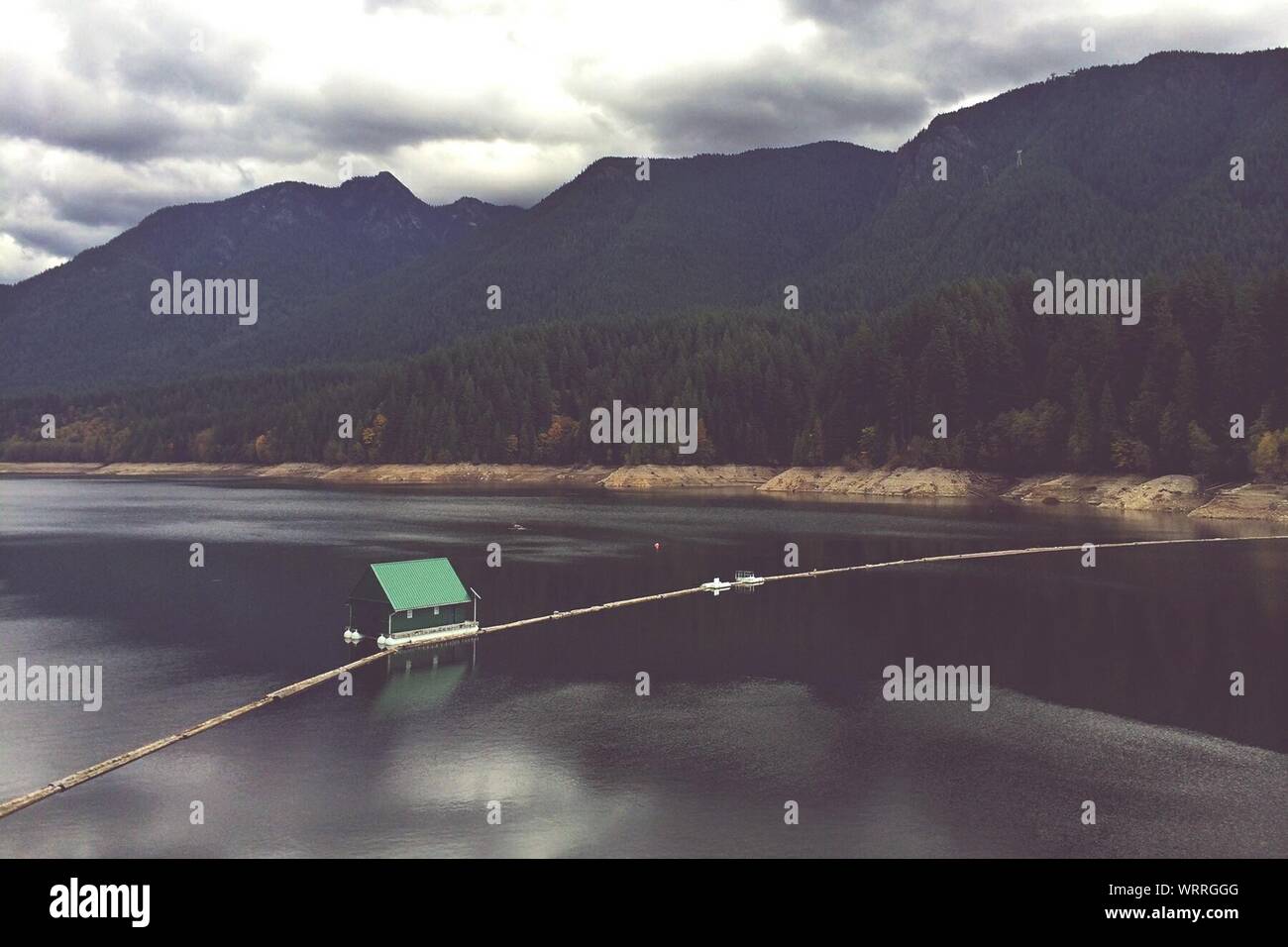 Floating cottage hi-res stock photography and images - Alamy