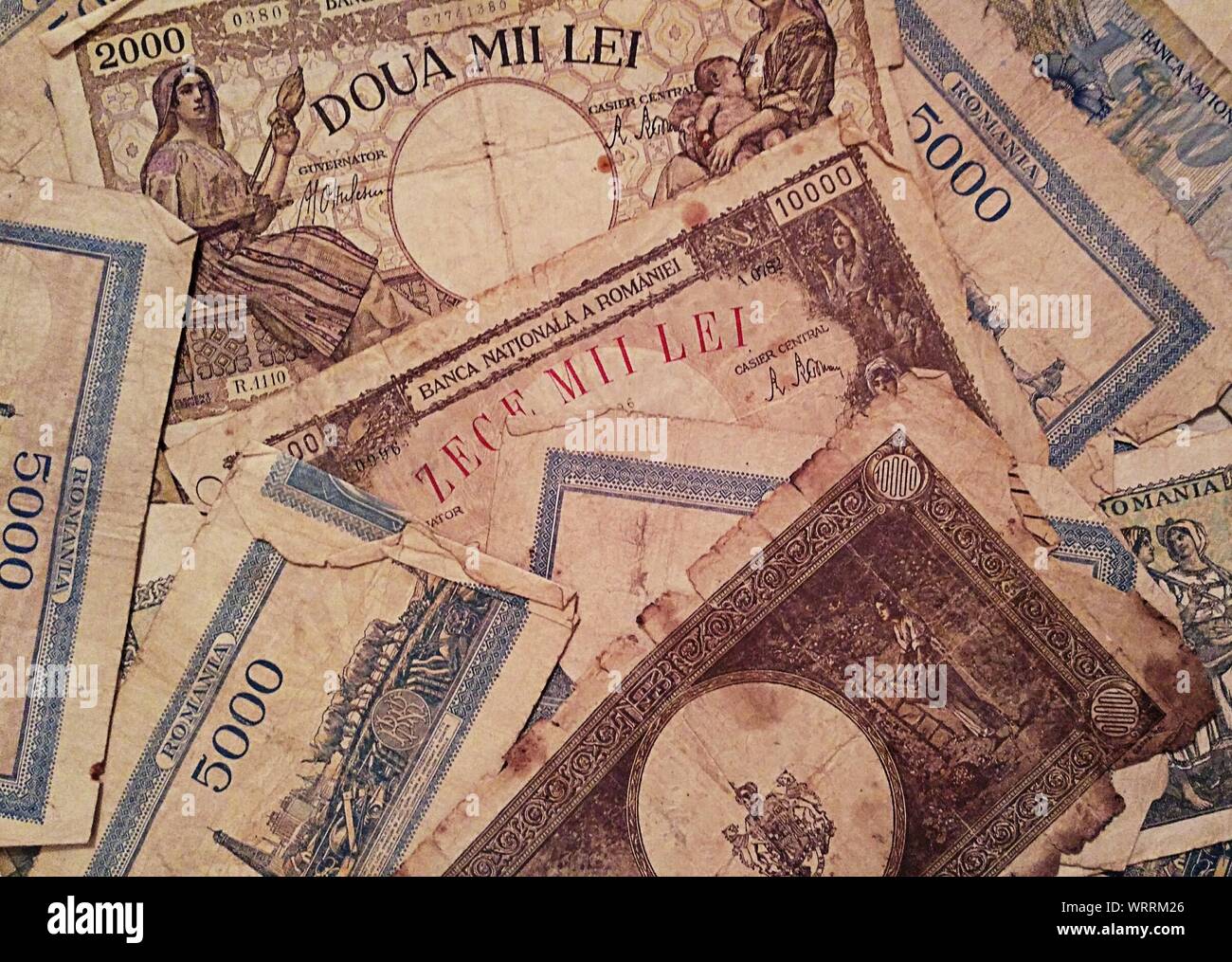 Old currency notes hi-res stock photography and images - Alamy