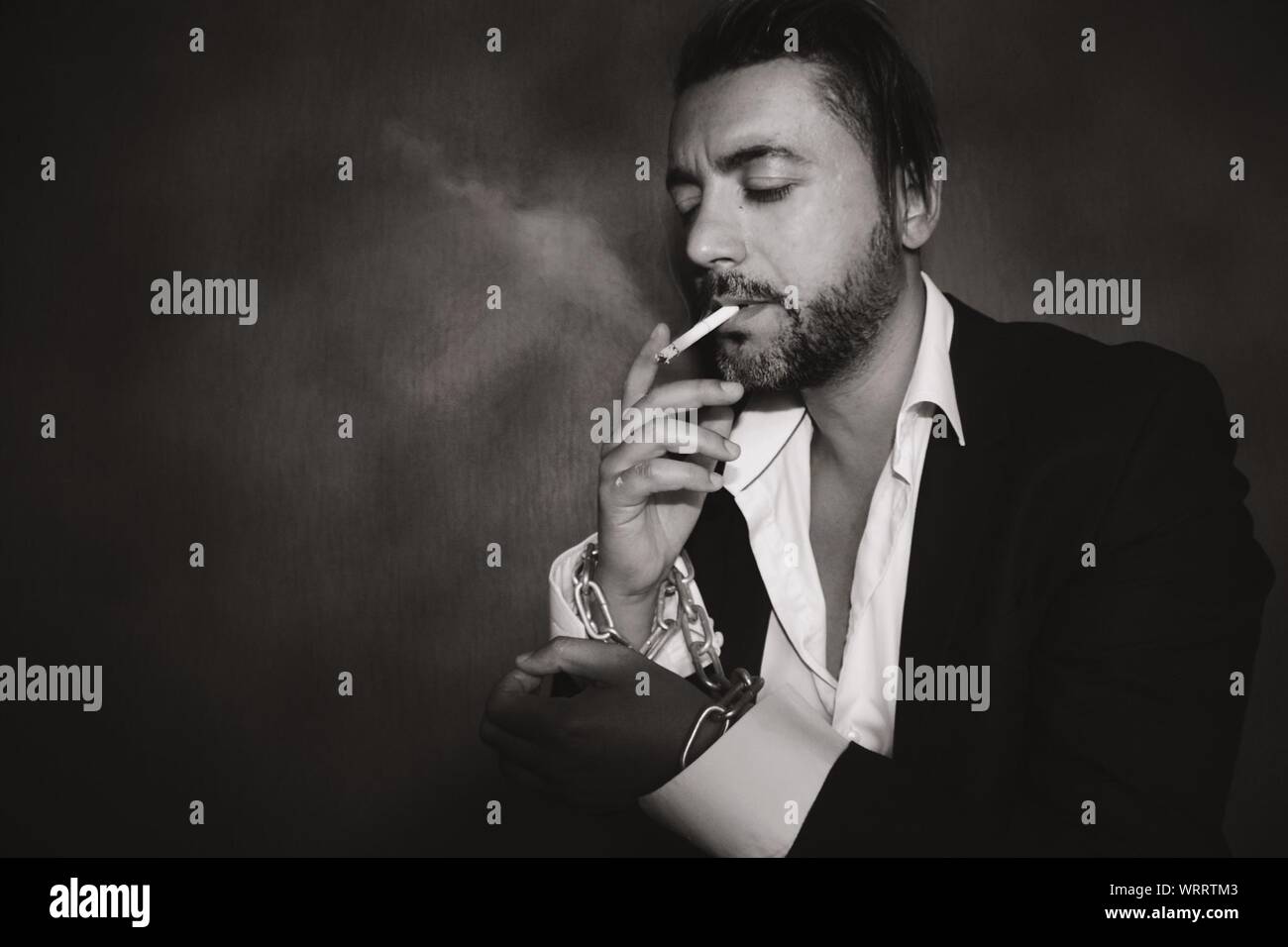 The gangster hi-res stock photography and images - Alamy