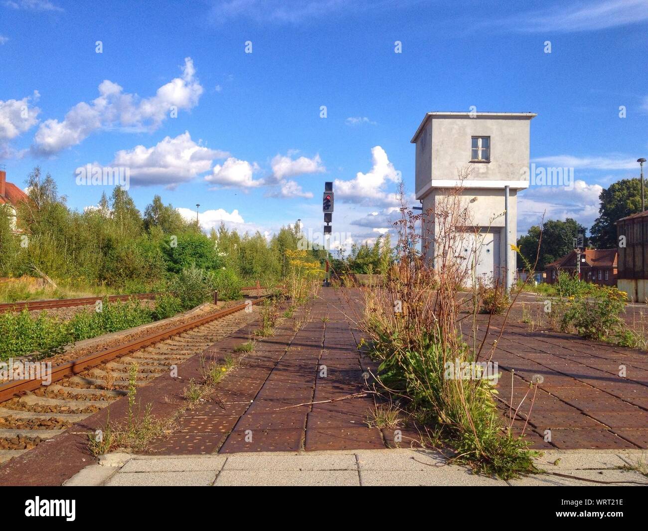 Weathered platform hi-res stock photography and images - Alamy