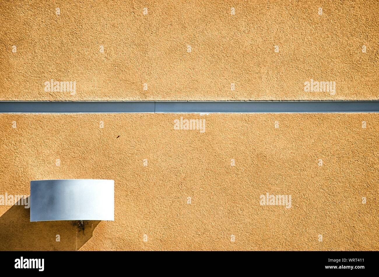 Straight line of light hi-res stock photography and images - Alamy