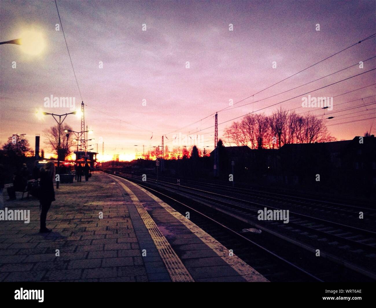 Platform sunset hi-res stock photography and images - Alamy
