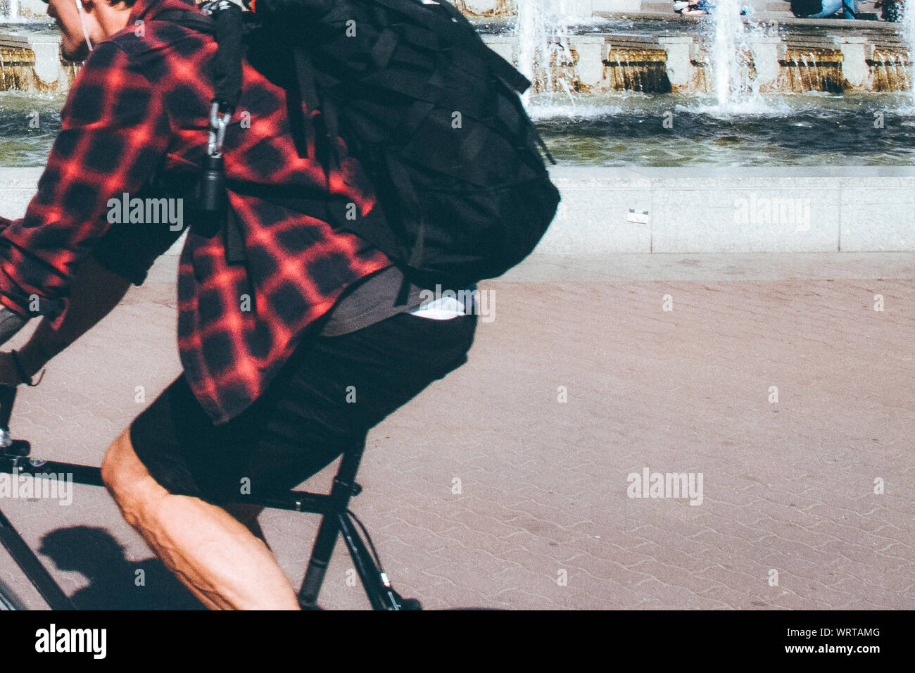 Man with cycle hi-res stock photography and images - Alamy