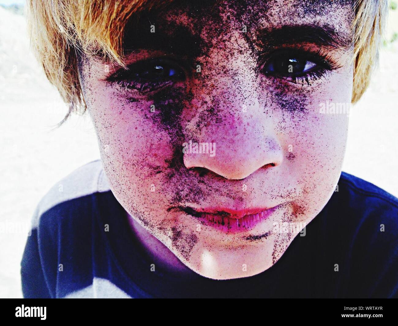 Boy dirty hi-res stock photography and images - Alamy