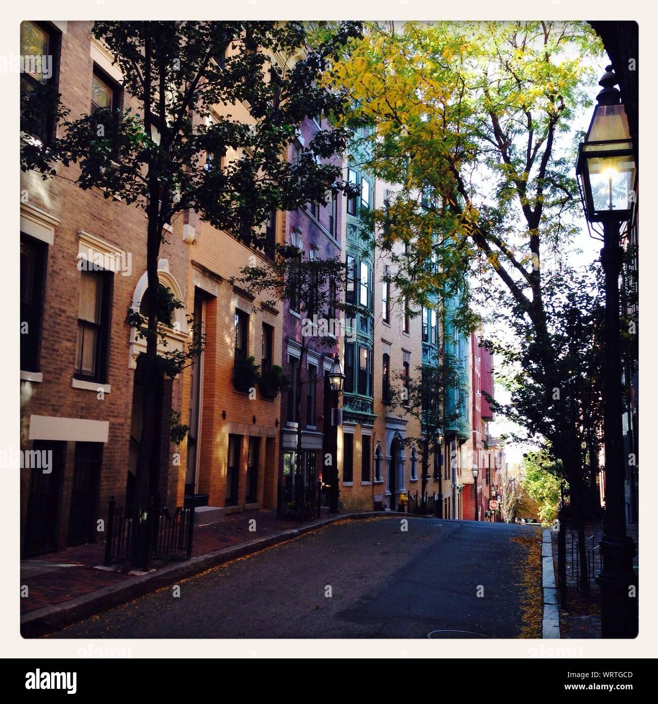 Beautiful street lighting hi-res stock photography and images - Alamy