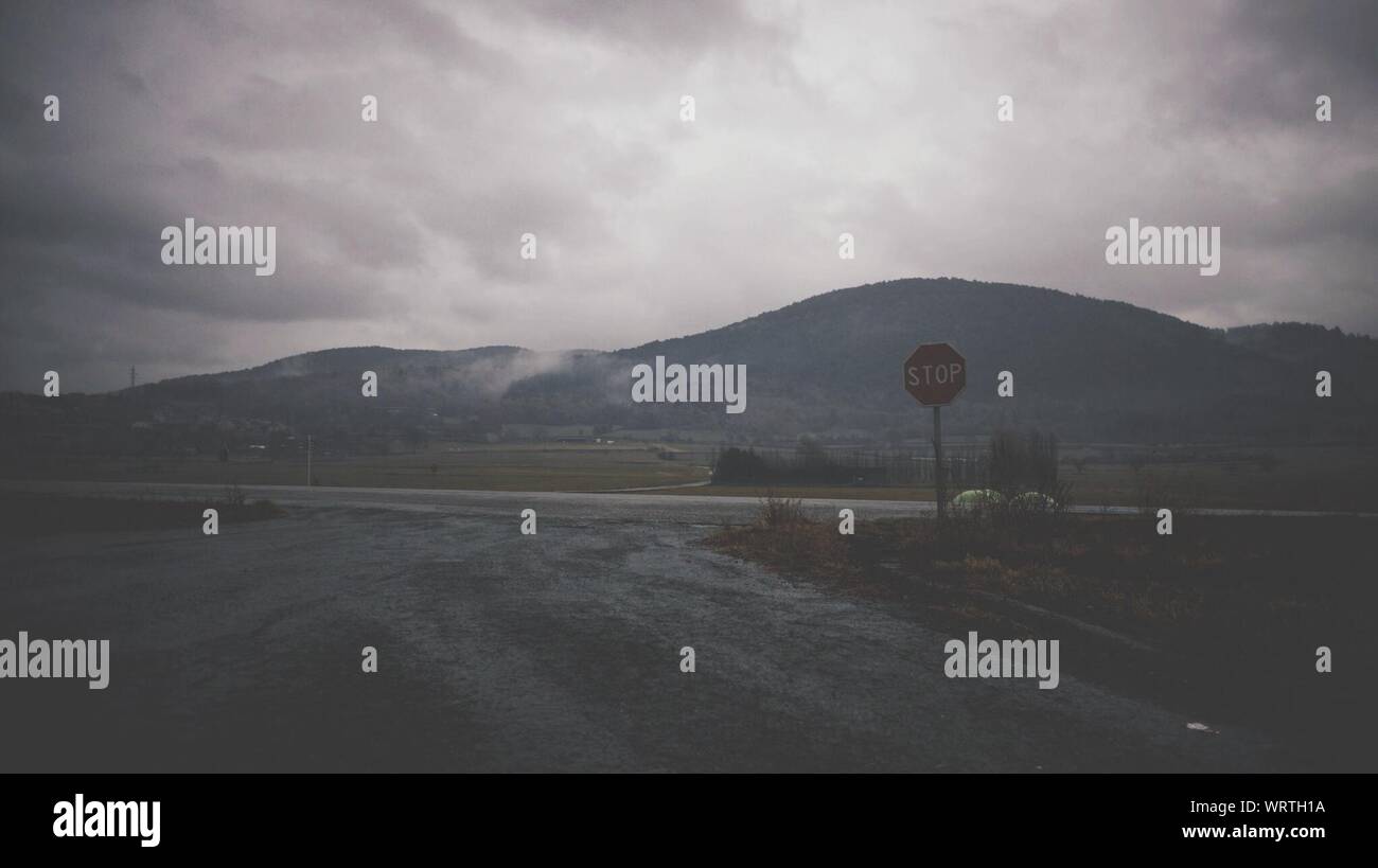 Stop sign country road intersection hi-res stock photography and images ...