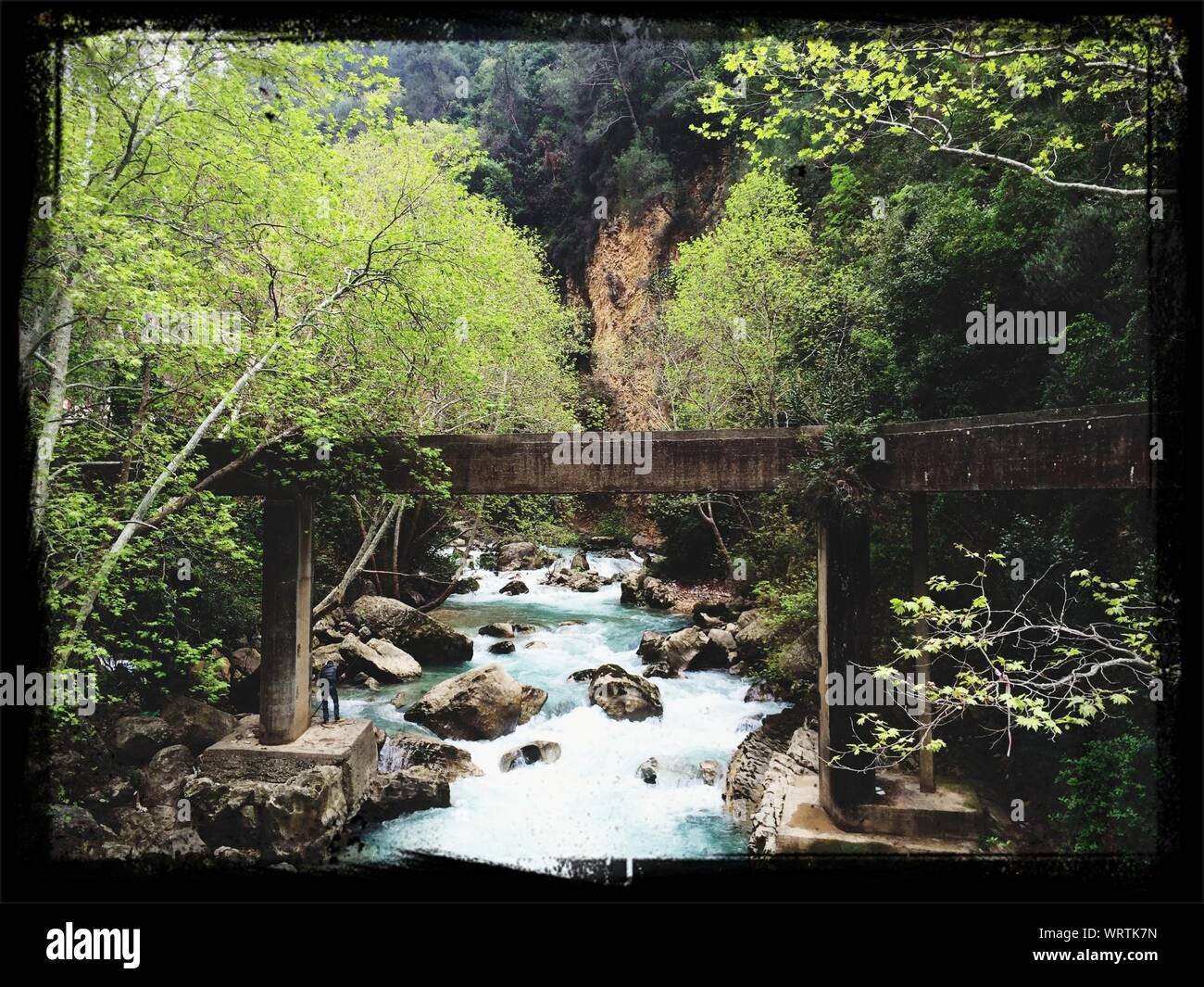 Footbridge over stream architecture hi-res stock photography and images ...
