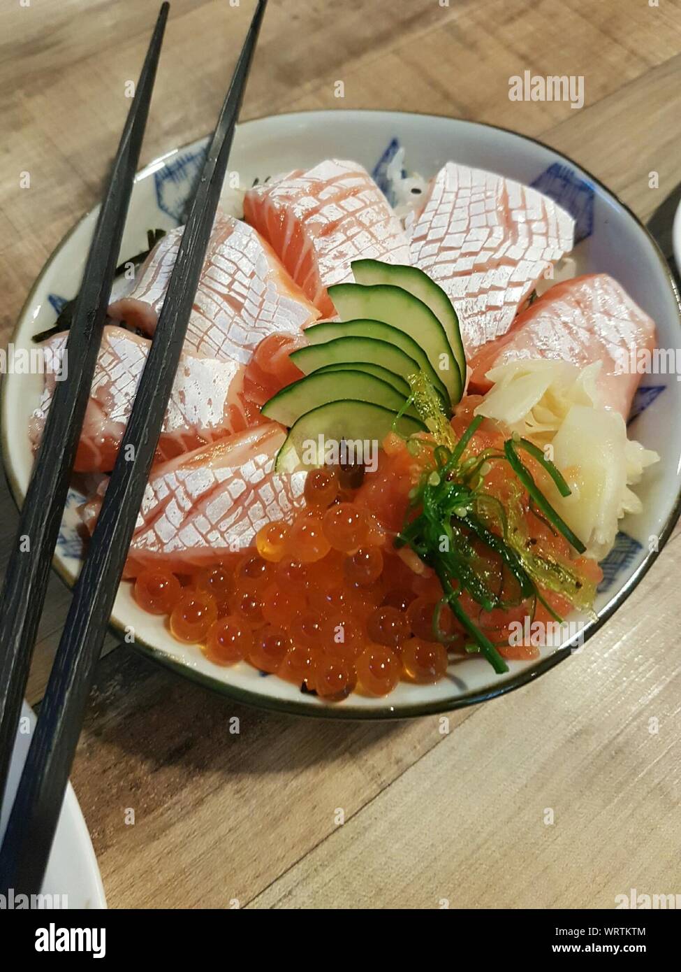 Fish roe sushi hi-res stock photography and images - Alamy