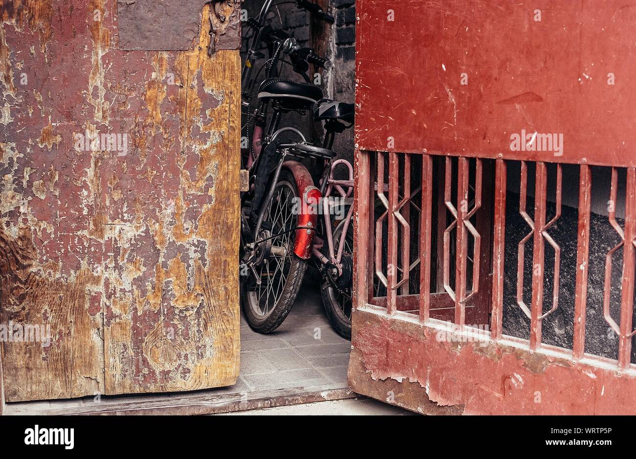 Open gates day hi-res stock photography and images - Alamy