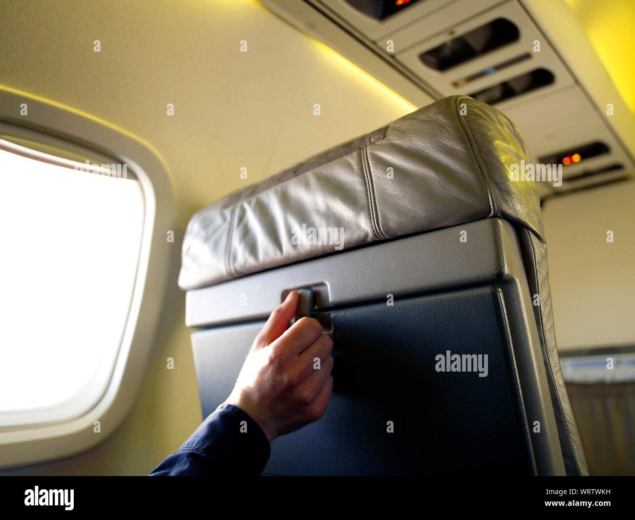Man pulling airplane hi-res stock photography and images - Alamy