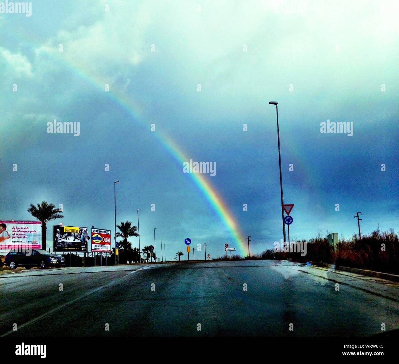 Highway with rainbow hi-res stock photography and images - Alamy