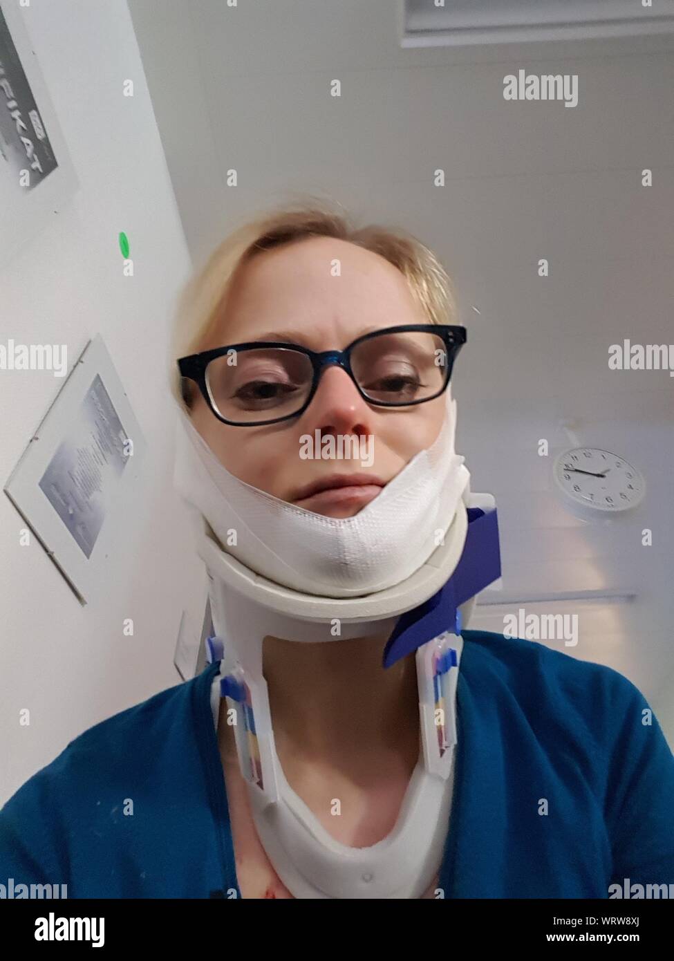 Neck angle hi-res stock photography and images - Alamy