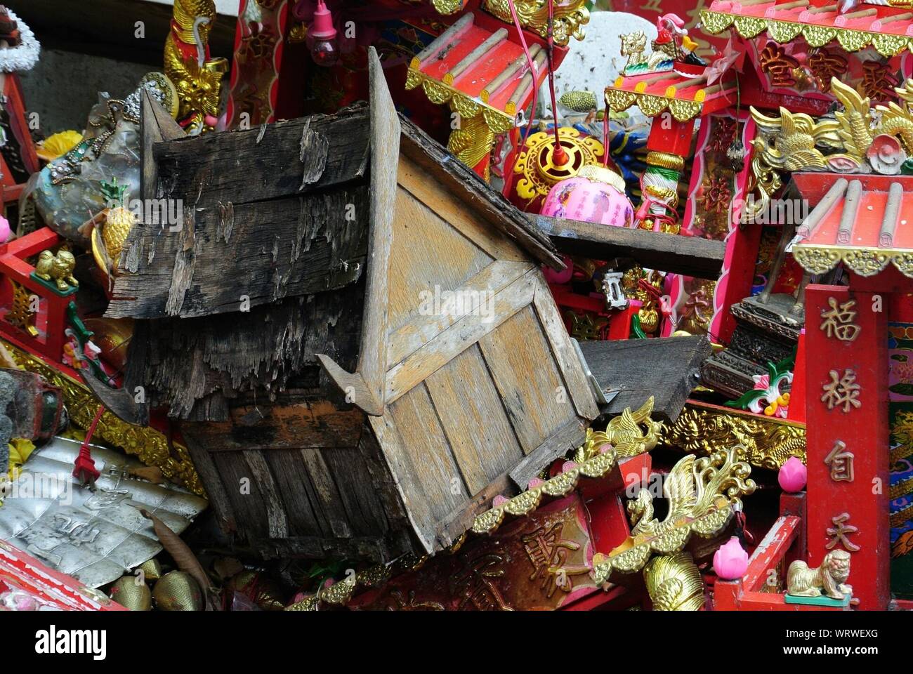 Spirit houses hi-res stock photography and images - Alamy