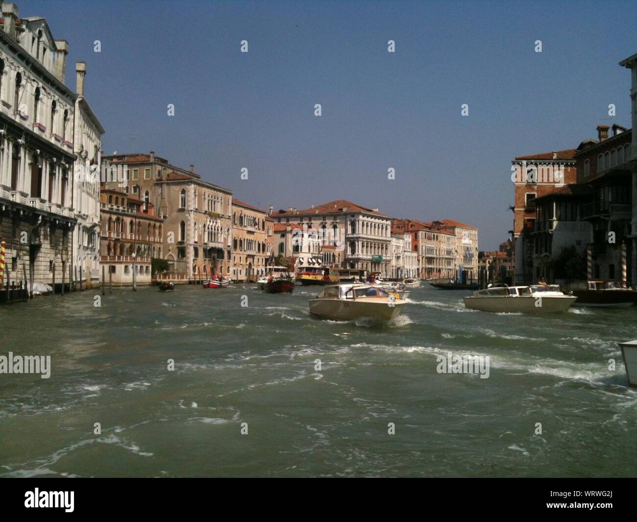 Canal image hi-res stock photography and images - Alamy