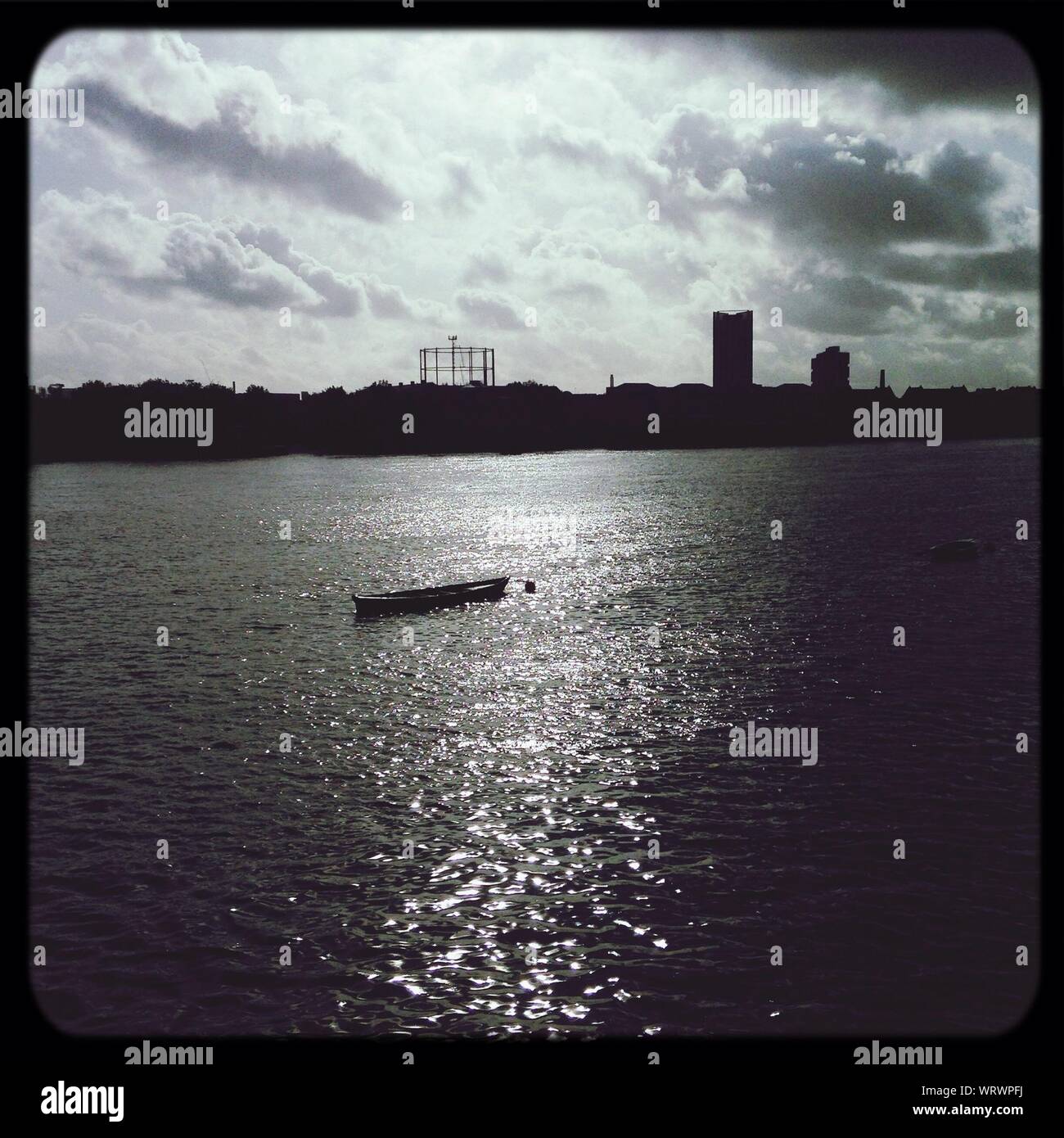 Rowboat empty hi-res stock photography and images - Alamy