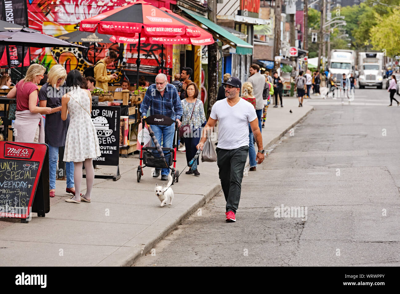 Kensington market toronto history hi-res stock photography and images ...